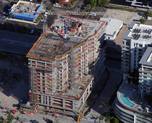 Metropolitan Naples Tops Off Luxury High-Rise - Multi-Housing News